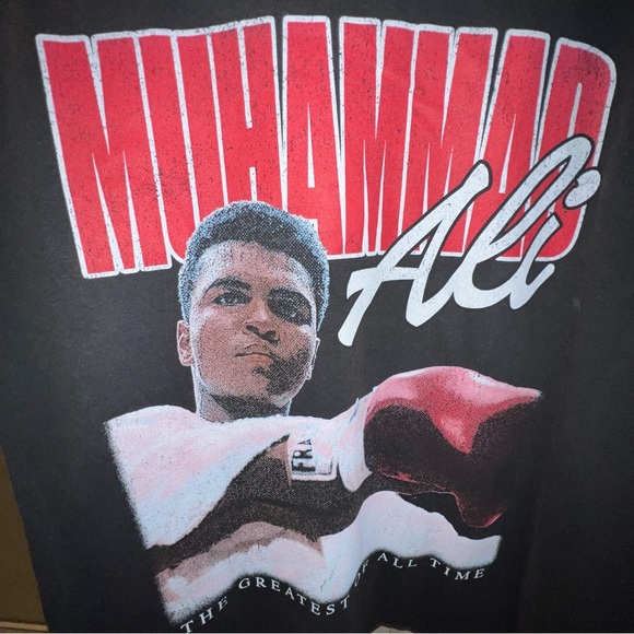 unbranded | Shirts | New Muhammad Ali Greatest Of All Times Tshirt Xxl ...